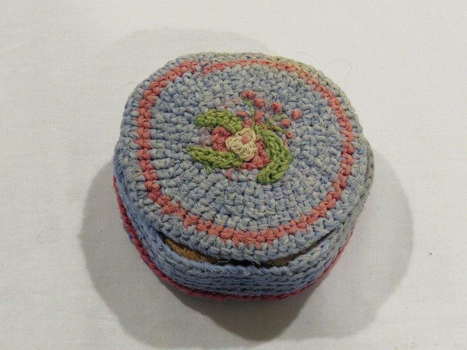Vintage Handmade Blue and Pink Crocheted Thread Holder with 7 Spools of ...