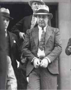 MACHINE GUN KELLY 8X10 PHOTO MAFIA ORGANIZED CRIME MOB MOBSTER PICTURE ...