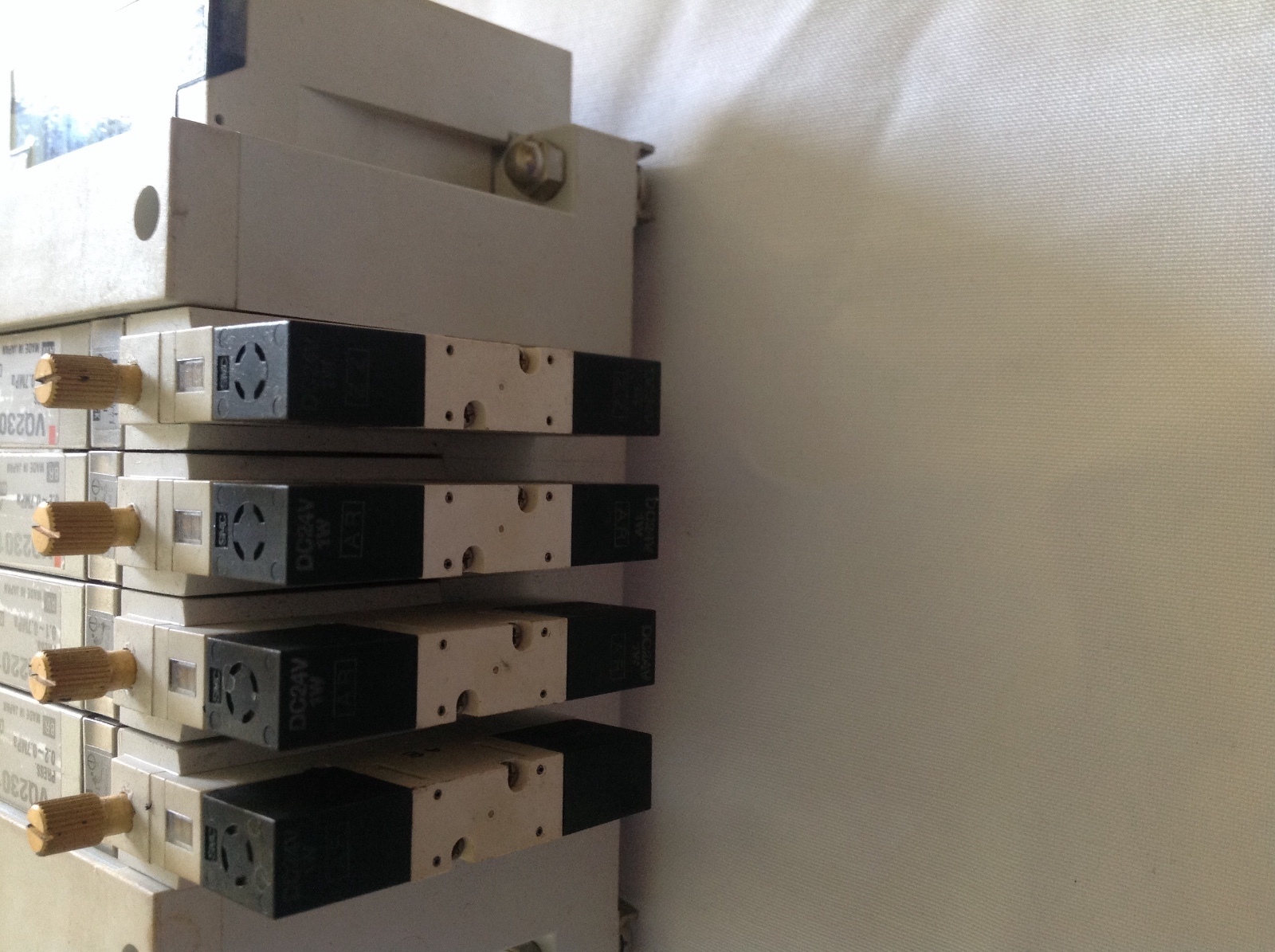 SMC Manifold Block SB with 4 blocks VQ2301-5C VQ2201-5C EX120-SMB1 | eBay