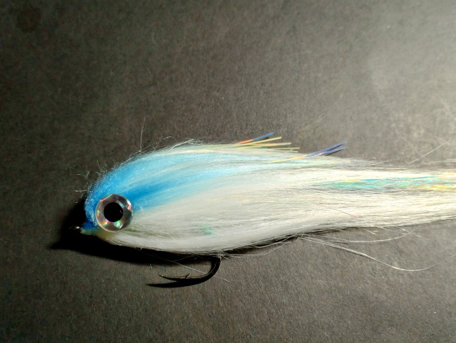 2-Pk. 7-1/2" Weedless Flies Pike Flies Bass Muskie Flies Stripers | eBay