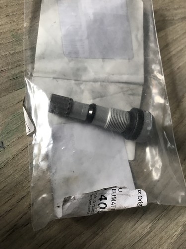 Genuine Mercedes Sprinter MK3 VS30 907 910 2019-2020 Tyre Valve ...