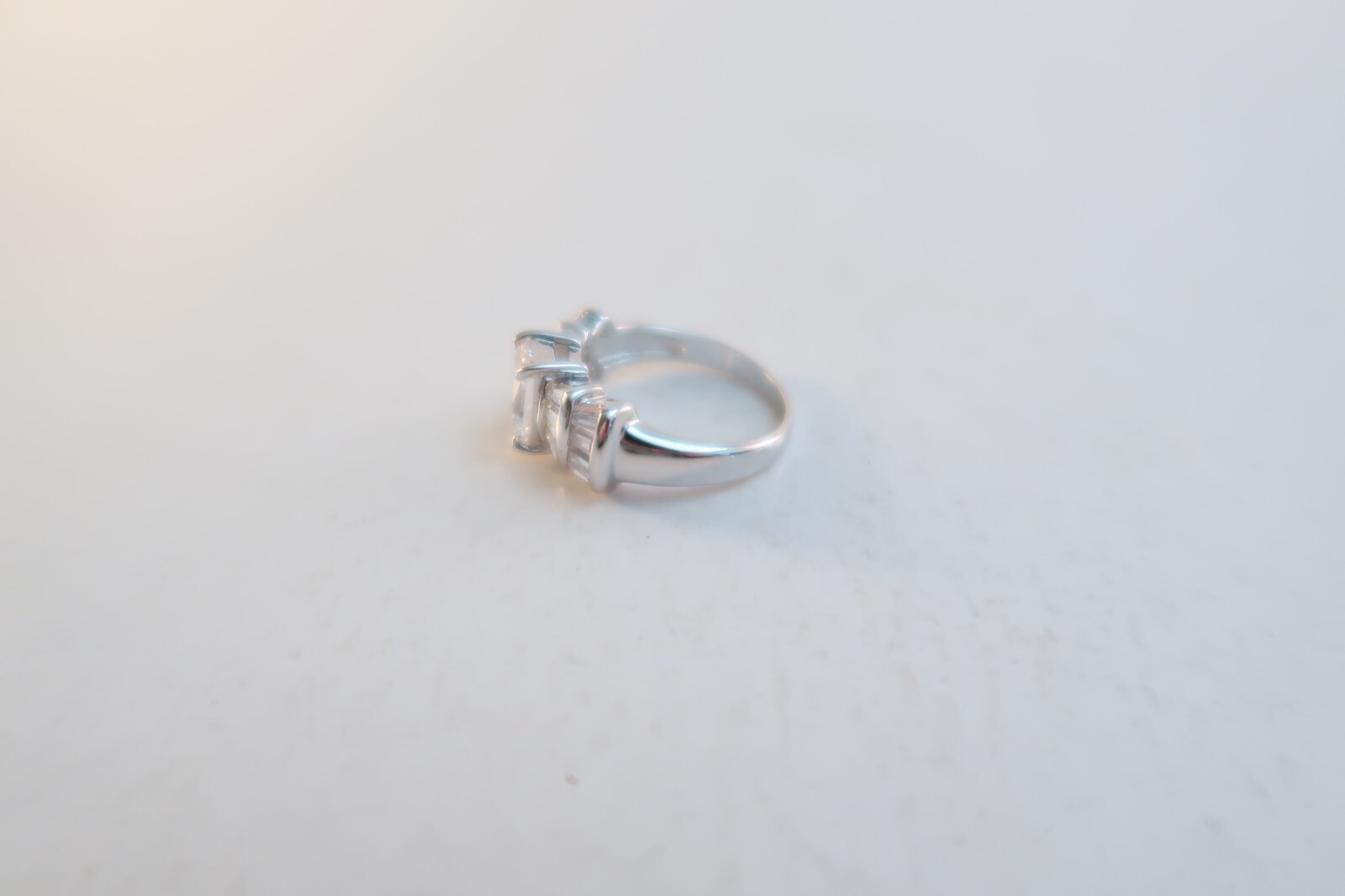 Seta Sliver 925 Women's Ring Jewelry Size 8 with Gemstones Rhinestones ...