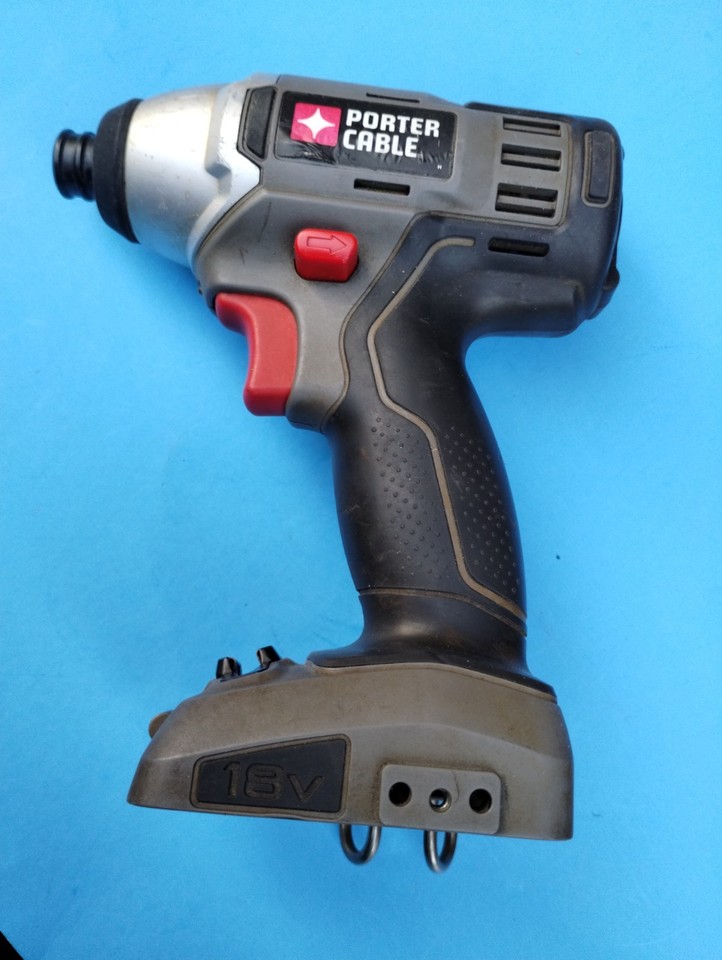 PORTER CABLE 18V 1/4" Quick Release Impact Driver PCL180ID w/ Charger ...