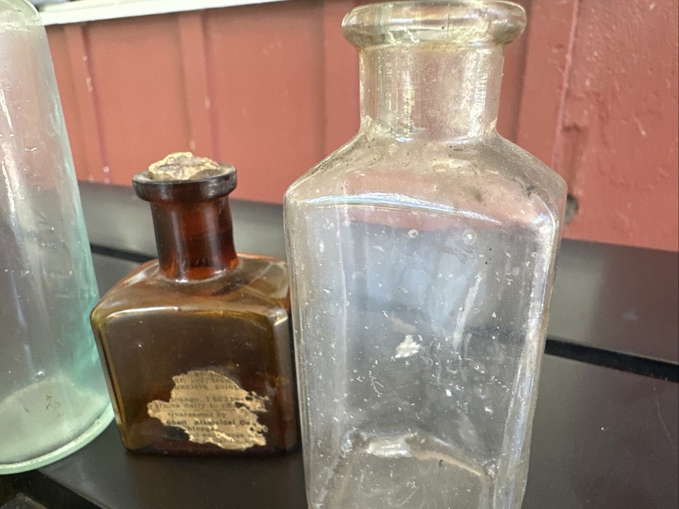 Dr. D. Jaynes Carminative Balsam Phil. OP Medicine Bottle & Abbott ...