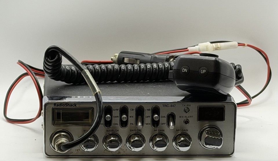 VTG RadioShack TRC-447 CB Transceiver & Mic CB Radio 40 Channels Tested ...