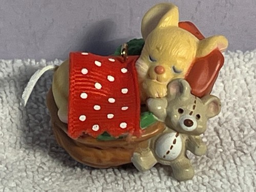 Christmas mini ornament Hallmark mouse asleep in walnut shell EX8355 | eBay