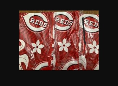 Cincinnati Reds Give Away Beach Towel | eBay