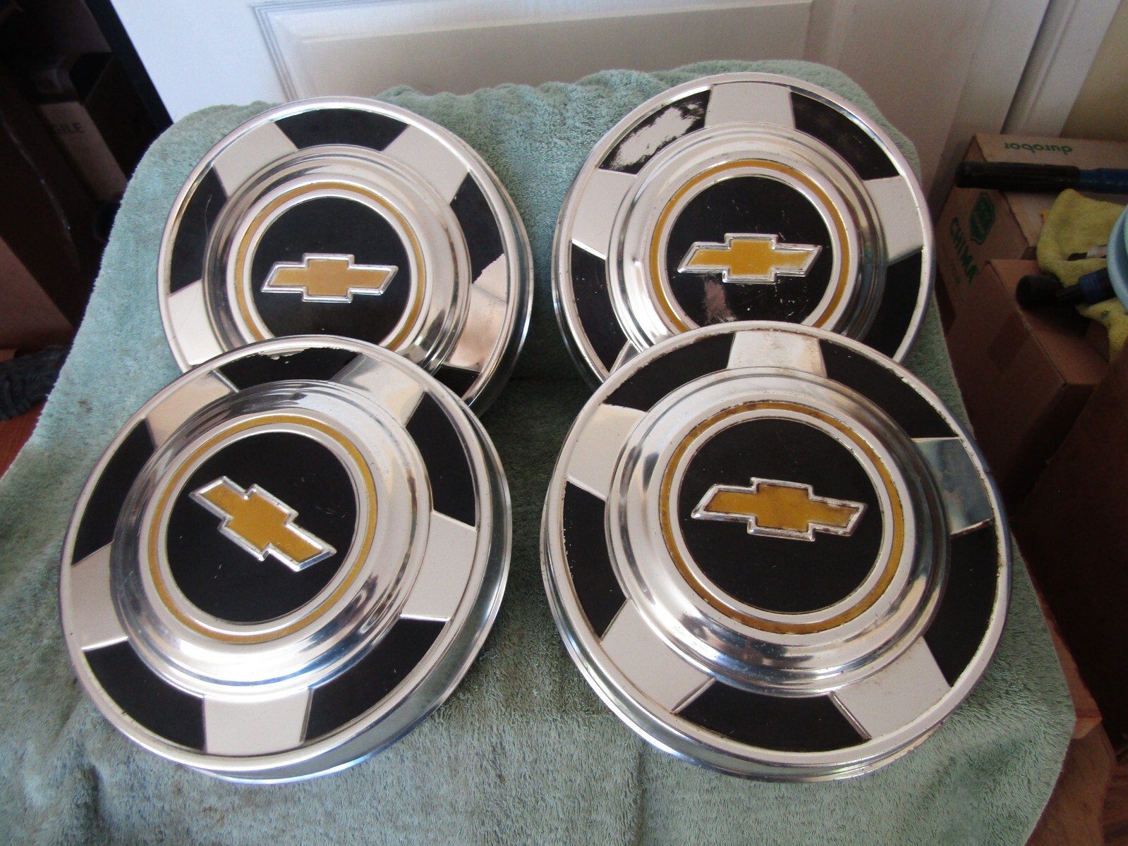 Chevrolet Truck Hub Caps OEM GM 1/2 Ton C10 Van 1973 to 1987 Dog Dish ...