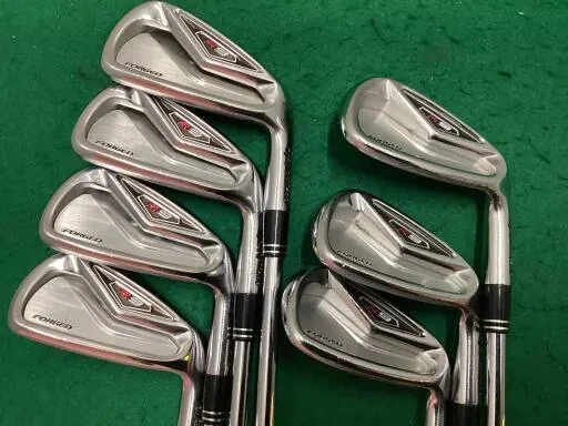 Taylormade R9 Irons