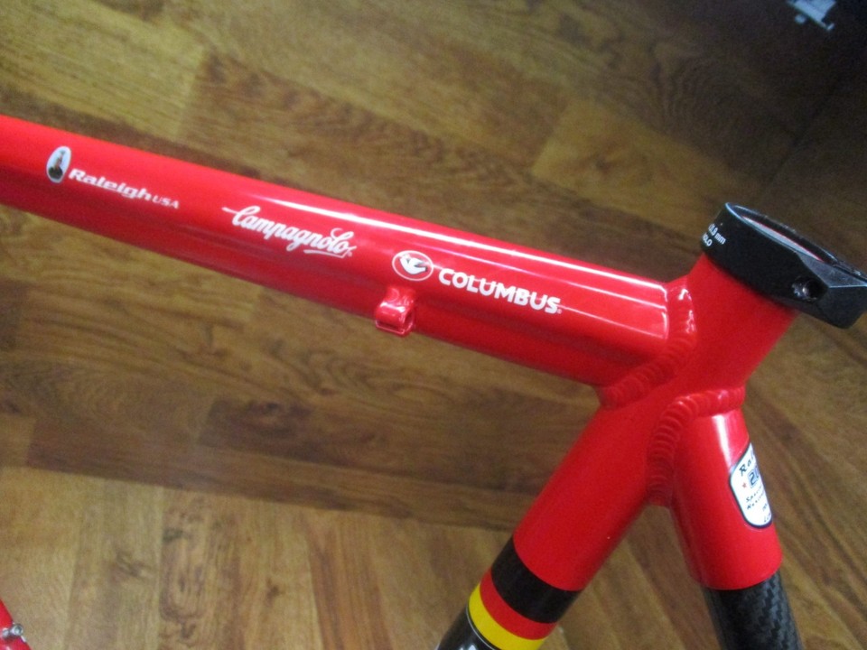 NOS SPECIAL EDITION RALEIGH TEAM ALLOY HI-MOD CARBON ROAD BIKE FRAME ...