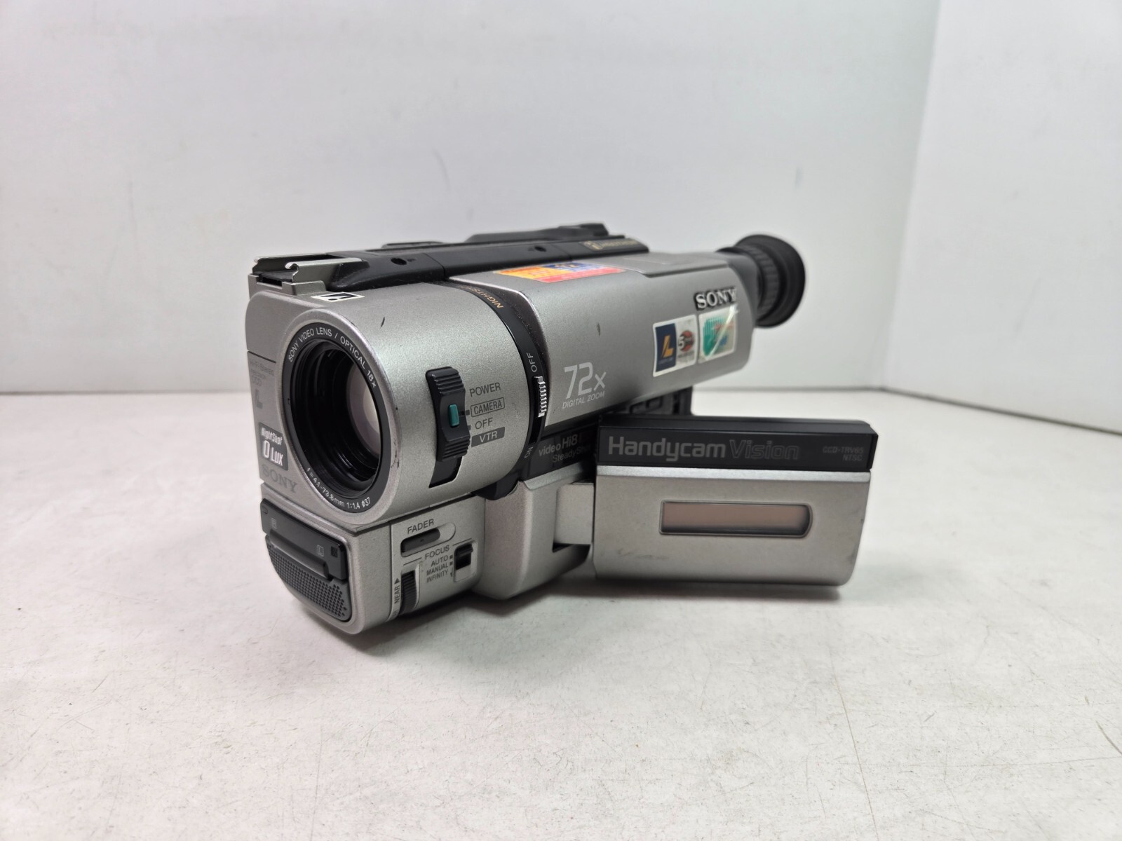 Sony Handycam CCD-TRV65 Hi8 Video Camera Bad Screen Untested For Parts ...