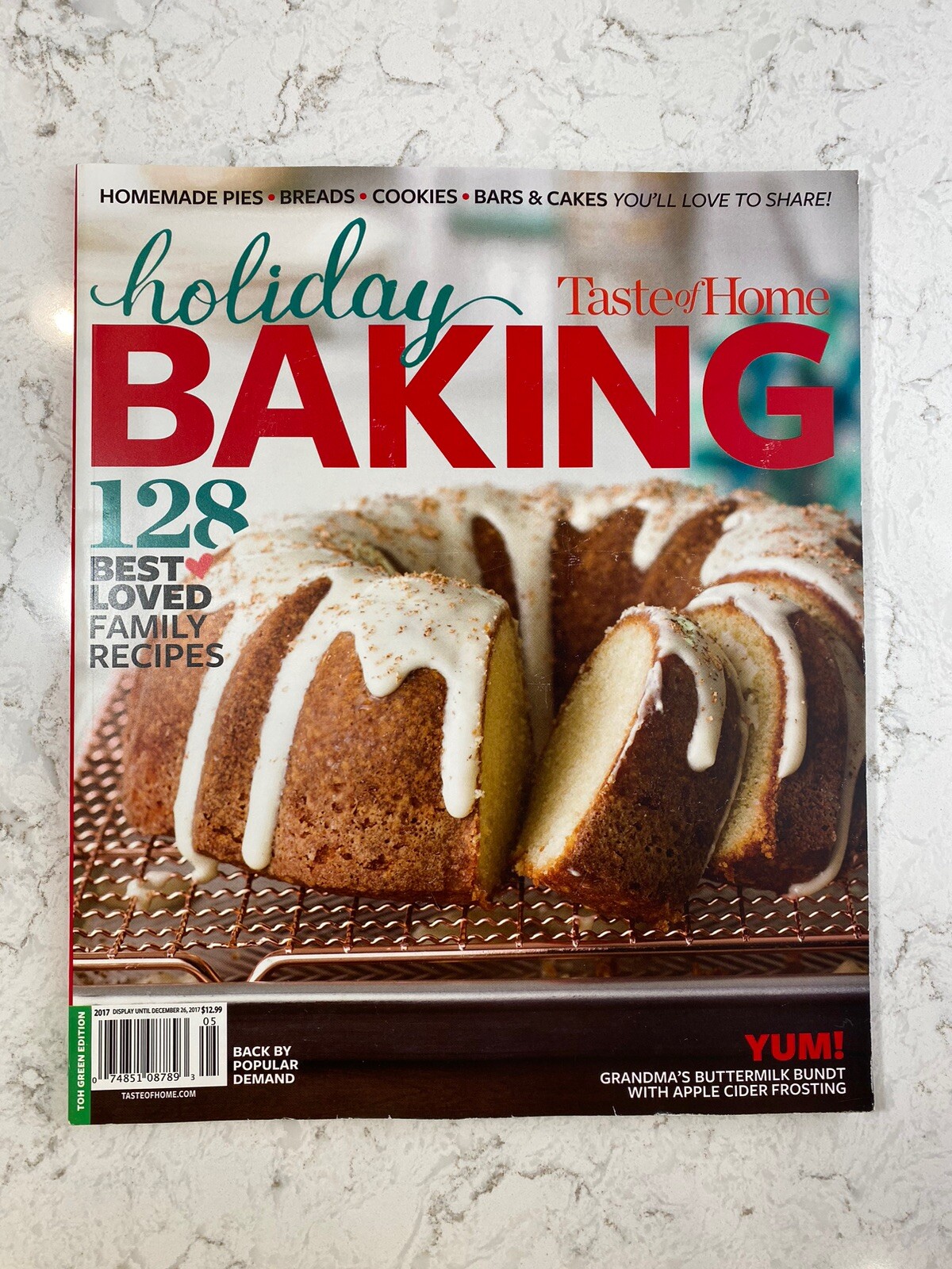 Holiday Baking Taste of Home Family Recipes 128 Best Loved Recipes ...