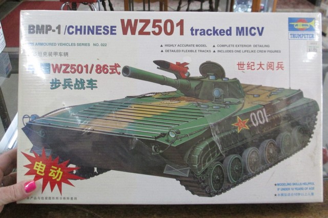 Trumpeter 1/35 Bmp-1 Wz501 TRACKED Micv Armored Vehicle Model Kit 322 ...