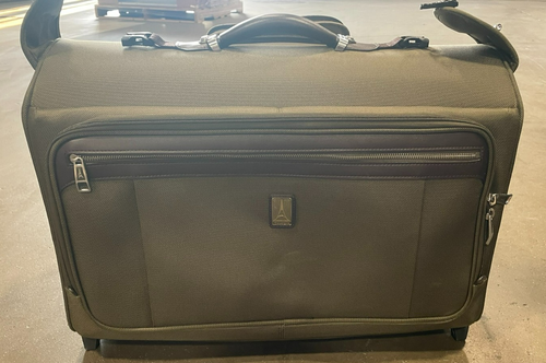 LUGGAGE-TRAVELPRO PLATINUM MAGNA small Suitcase | eBay