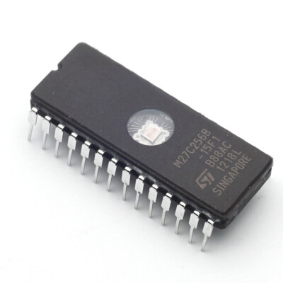 STMicroelectronics M27C256B-15F1 27C256 32K x 8 UV EPROM CDIP28 x 20PCS ...