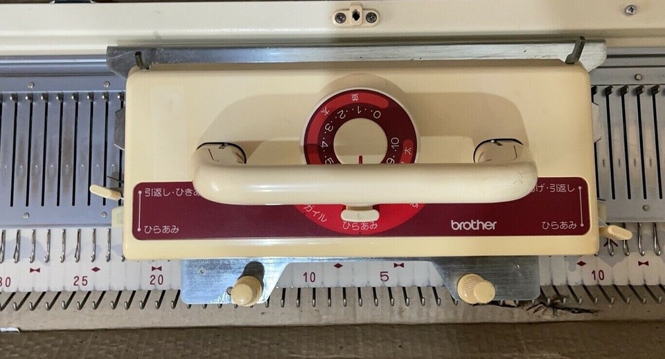 Brother KH-230 CHUNKY BULKY Knitting Machine | eBay