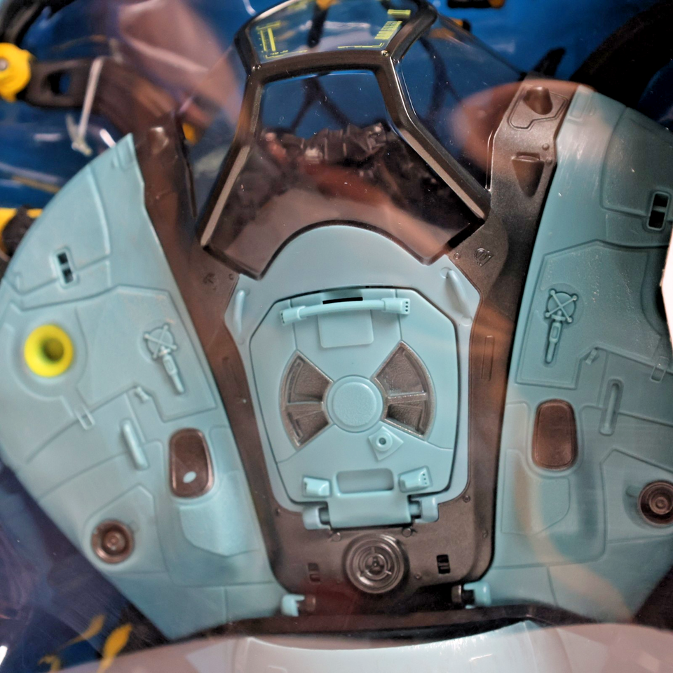 Avatar: The Way of Water Cet-Ops Crabsuit Mega Action Figure 22 Moving ...