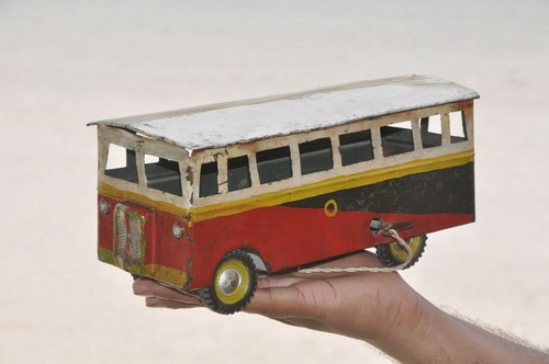 Vintage Handpainted Wind Up Colorful Bus Tin Toy , Collectible | eBay ...