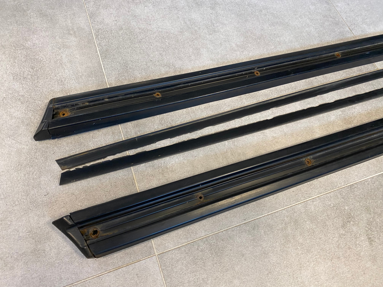 MB G W463 Exterior Front Right Door Rocker Moulding A4636902862 OEM for ...