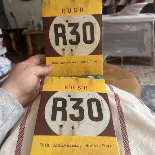 RUSH R30: 30th Anniversary World Tour (DVD/CD Box Set w/ Book, Picks ...