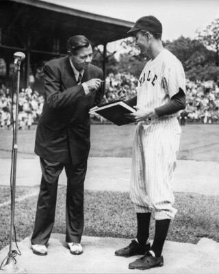 1948 Yale GEORGE H. W. BUSH meets Babe Ruth Glossy 8x10 Photo Poster ...