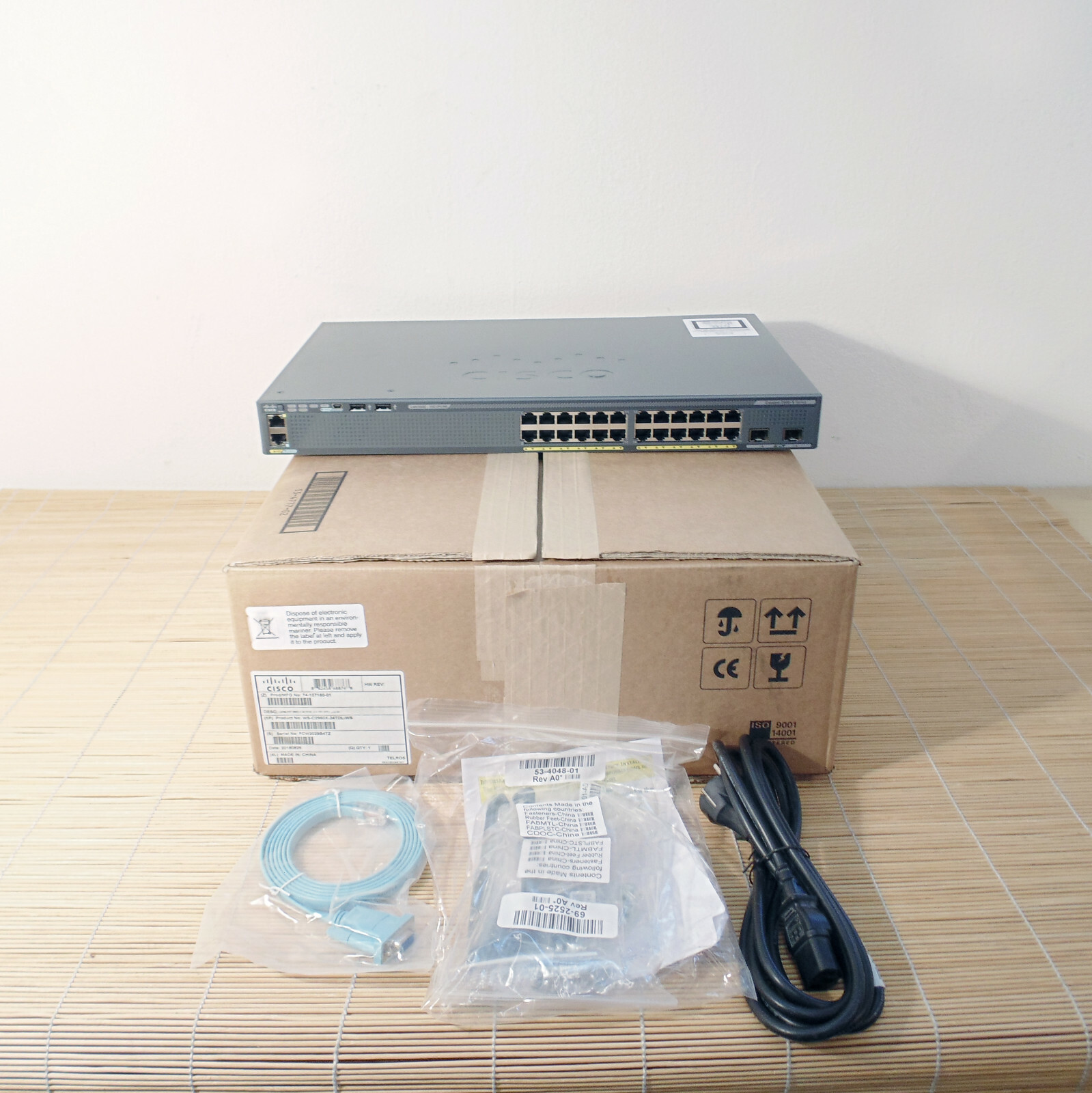 Cisco WS-C2960X-24TD-L WS Catalyst 2960-X 24 GigE 2 x 10G SFP+ CISCO ...