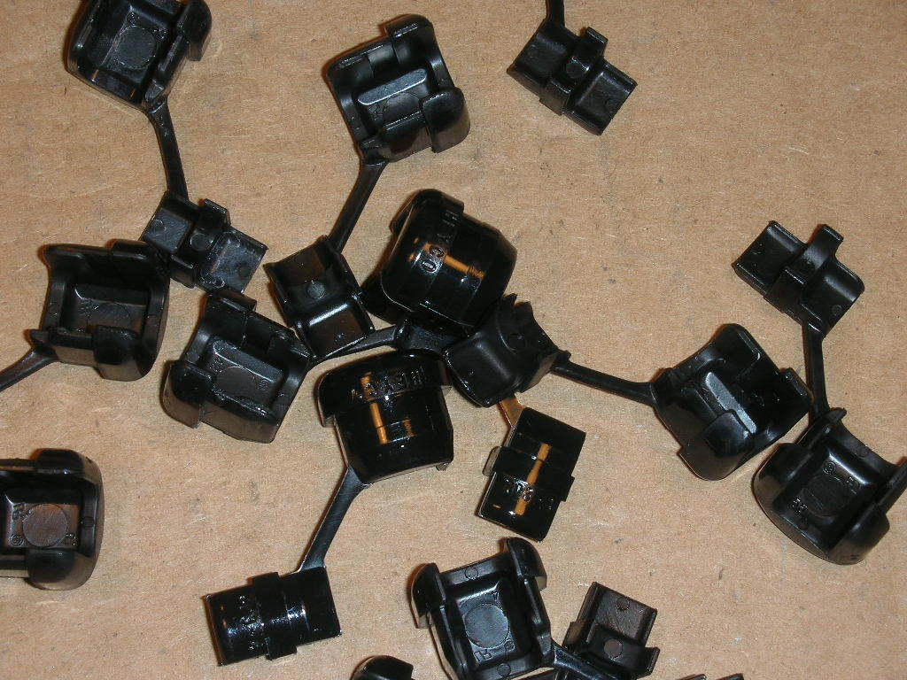 HEYCO 6P3-4 1207 Round Cable Strain Relief Bushings 18/2 to 16/3 10 Pc ...