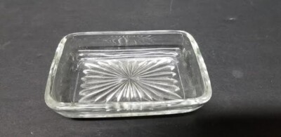 VTG CLEAR STARBURST PATTERN GLASS SOAP BAR DISH | eBay