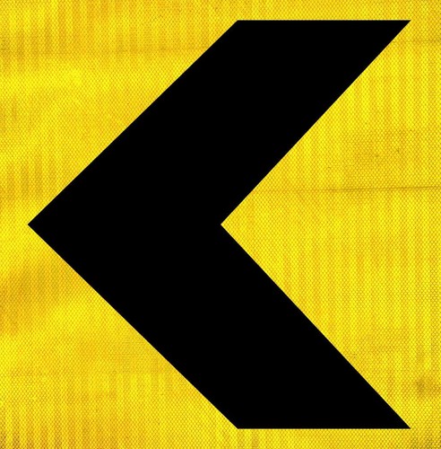 CHEVRON DIRECTIONAL ROAD SIGN TM5-V5 Corflute 600x600mm Class 1 ...