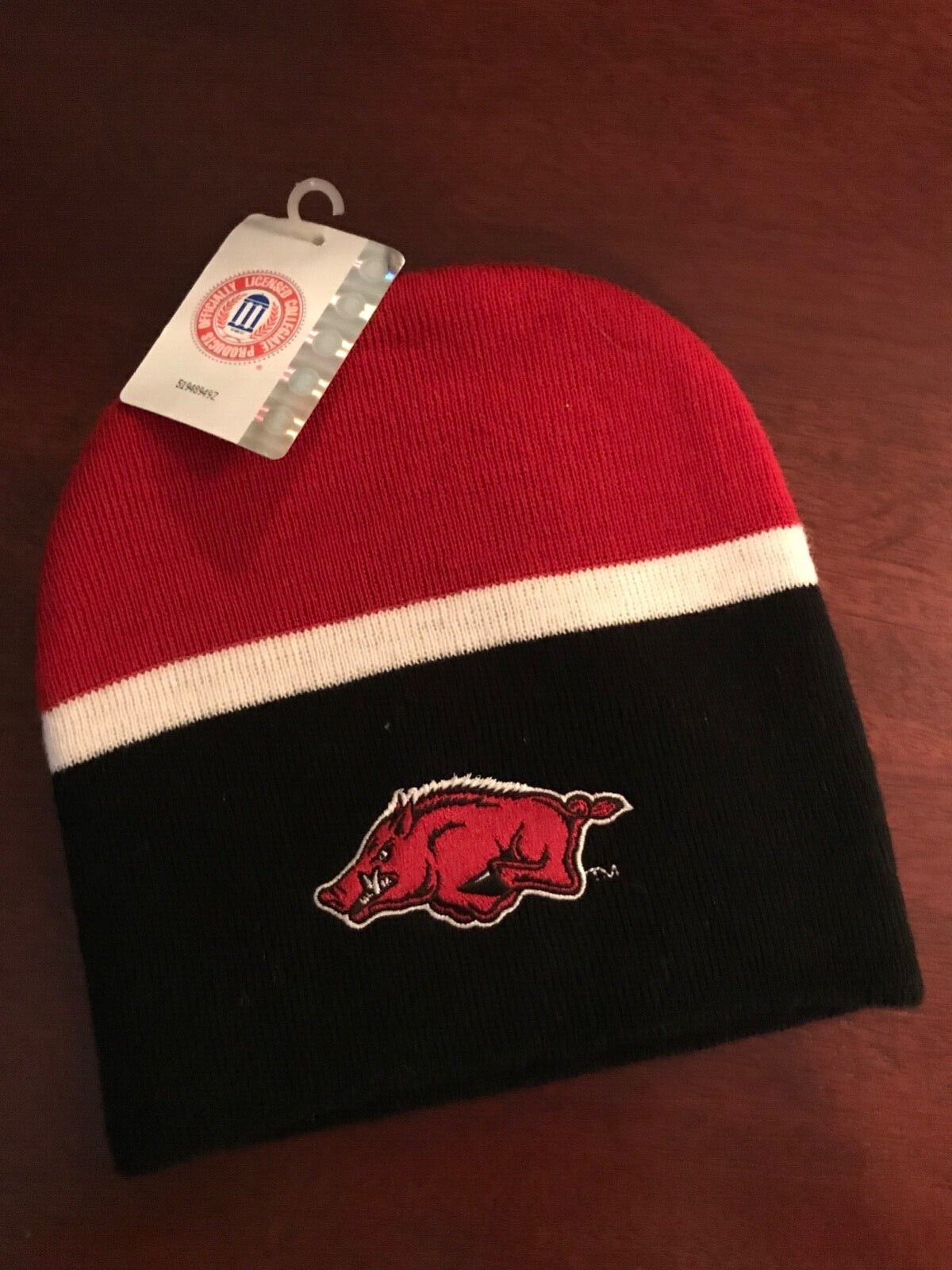 NWT – Capsmith Arkansas Razorbacks Striped Knit Beanie – O/S | eBay