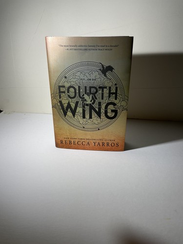 Fourth Wing by Rebecca Yarros, Sprayed Edges, First Edition (2023 ...