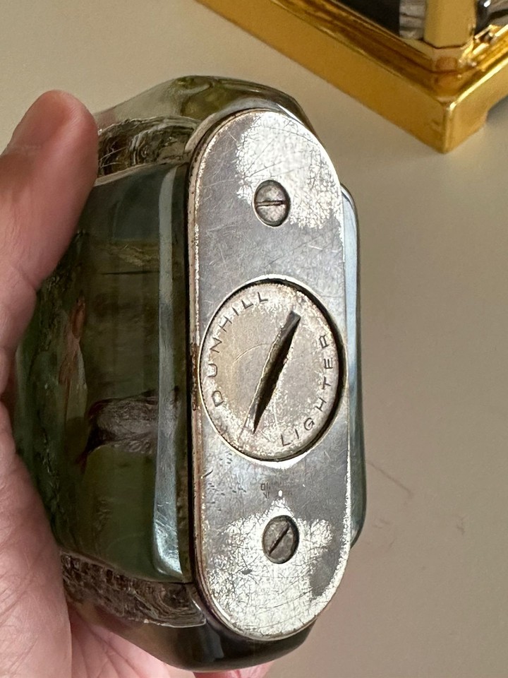 DUNHILL 1949 STANDARD AQUARIUM LIFT ARM PETROL LIGHTER IN PERSPEX ...