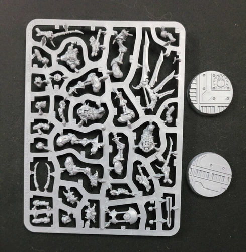 Necromunda Malcadon, Yeld & Jakara Spyre Hunters 1 sprue 2 models ...