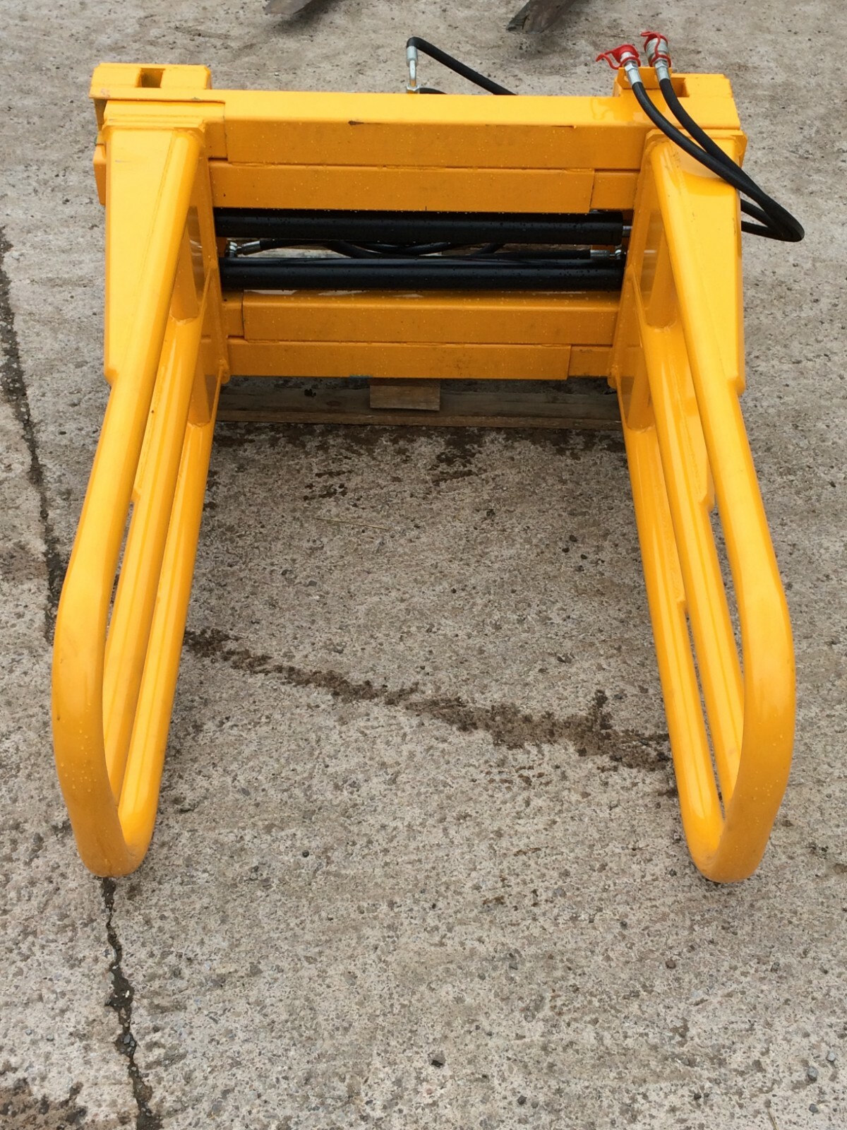 NEW SQUARE BALE GRAB / HANDLER , tractor baler tedder Quicke jcb Loader ...