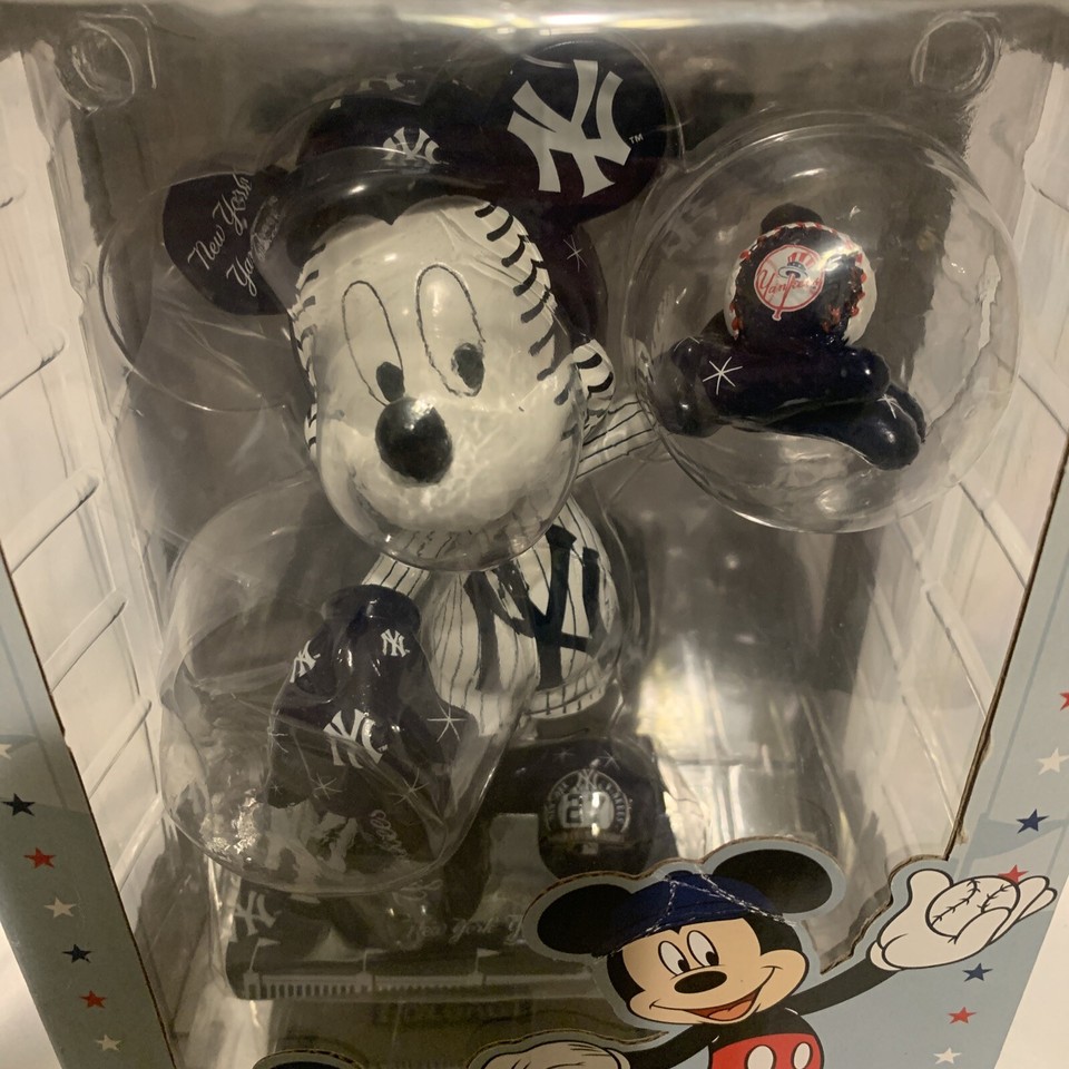 2010 New York Yankees Mickey Mouse Figurine All Stars MLB Limited ...