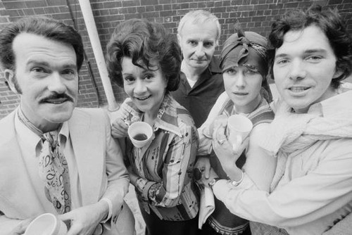 Lindsay Anderson with the cast of The Seagull John Moffatt 1975 OLD ...