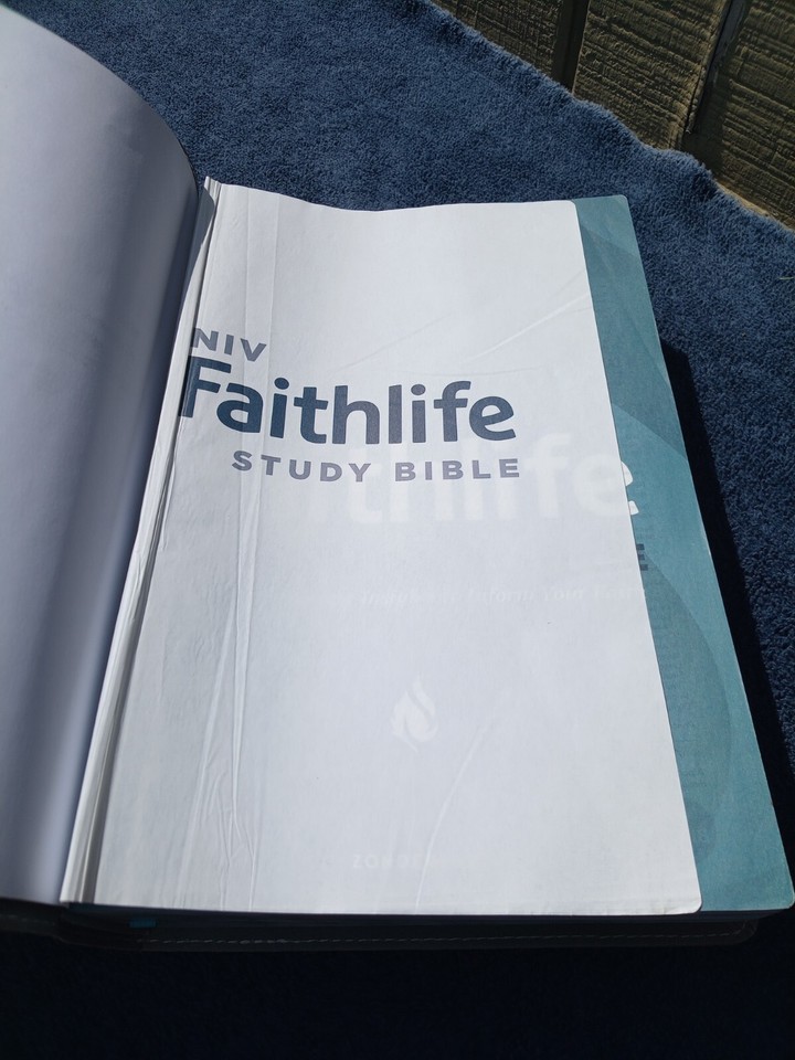 NIV Faithlife Study Bible Duotone Leathersoft Nice Cnd Great Resource ...