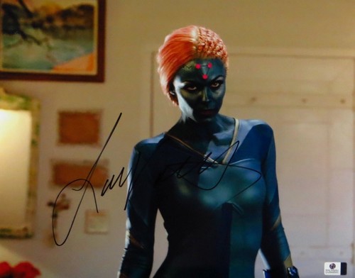 Laura Vandervoort Signed Autographed 11X14 Photo Supergirl Indigo ...