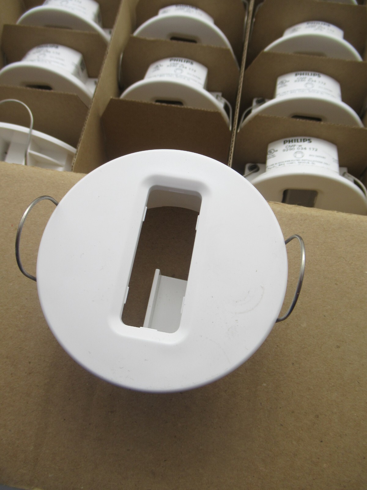BOX of 50-Philips EasyAir SNS210 MC Ceiling Mounting Brackets CMP/W ...