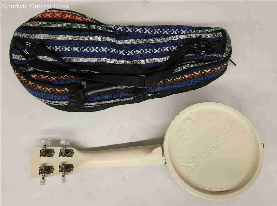 Royal Dansk Banjo Ukulele | eBay