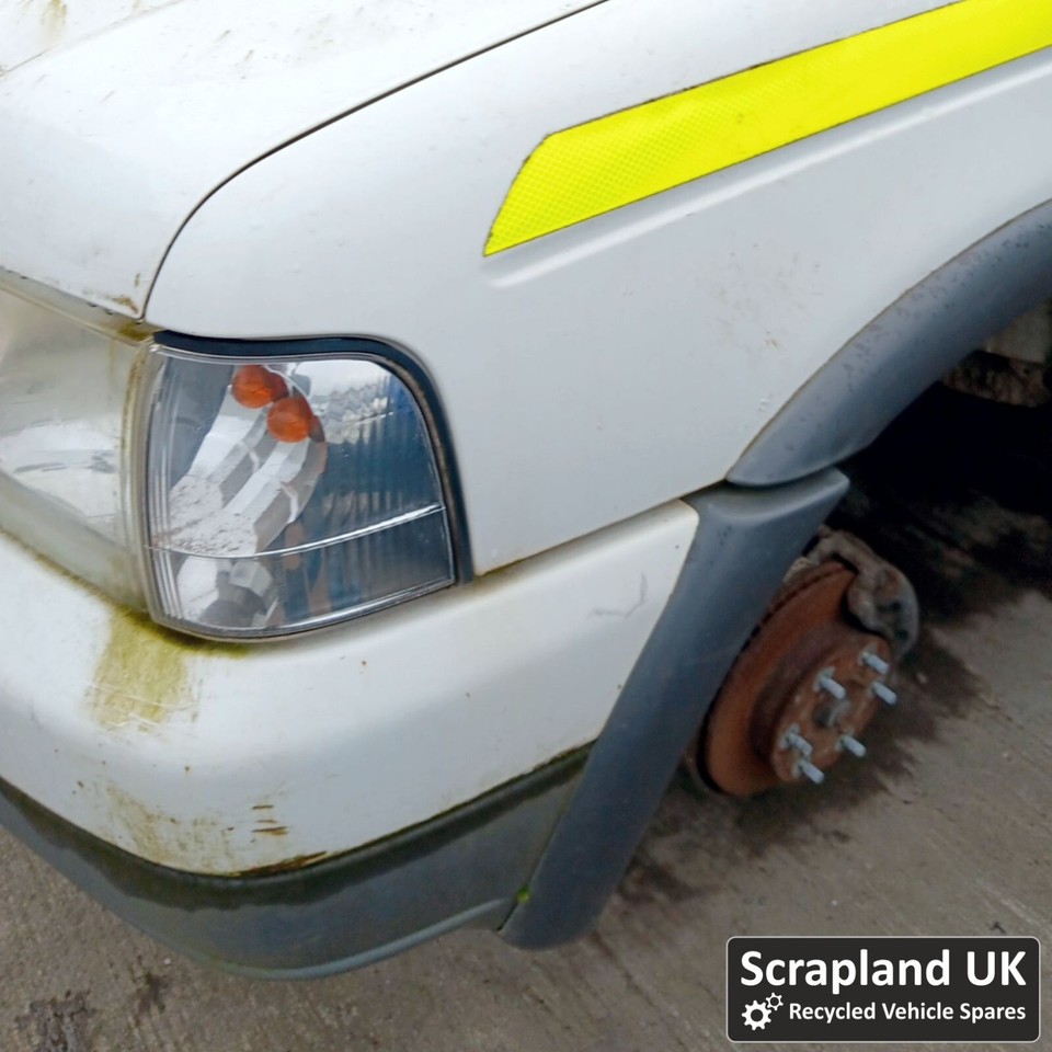 FORD RANGER Mk1 1998-2006 2.5TD Manual White 4x4 Double-Cab Pick Up ...