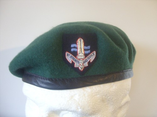 SBS BERET COMMANDO BERET & CAP BADGE - SPECIAL BOAT SERVICE UKSF SIZE ...