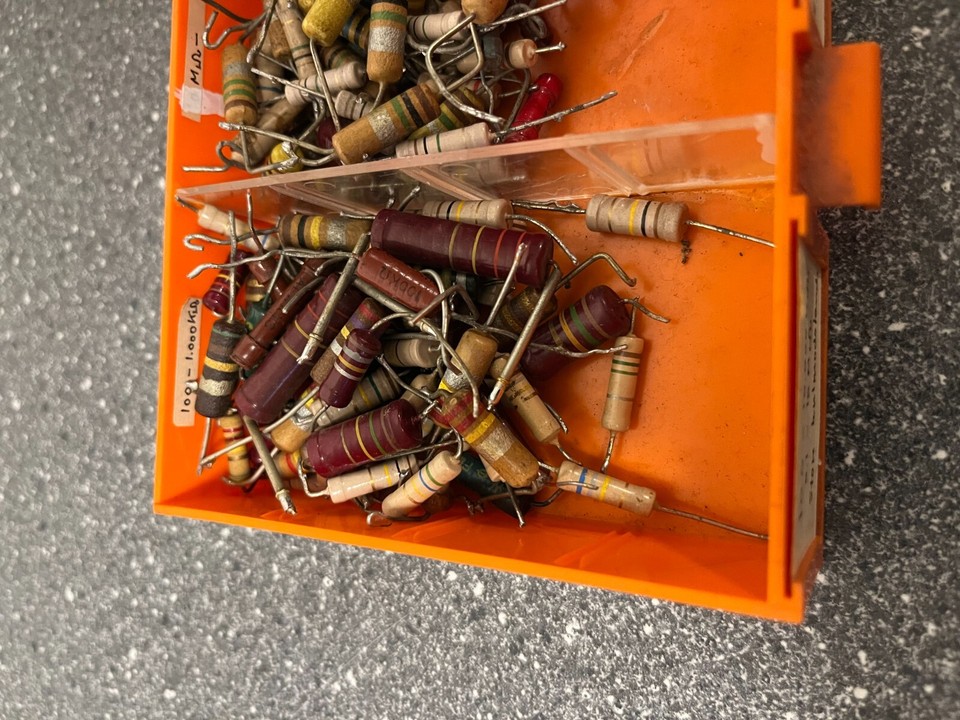 Vintage Assorted Lot of 100Ω-10MΩ Resistors | Rare Carbon & Ceramic ...