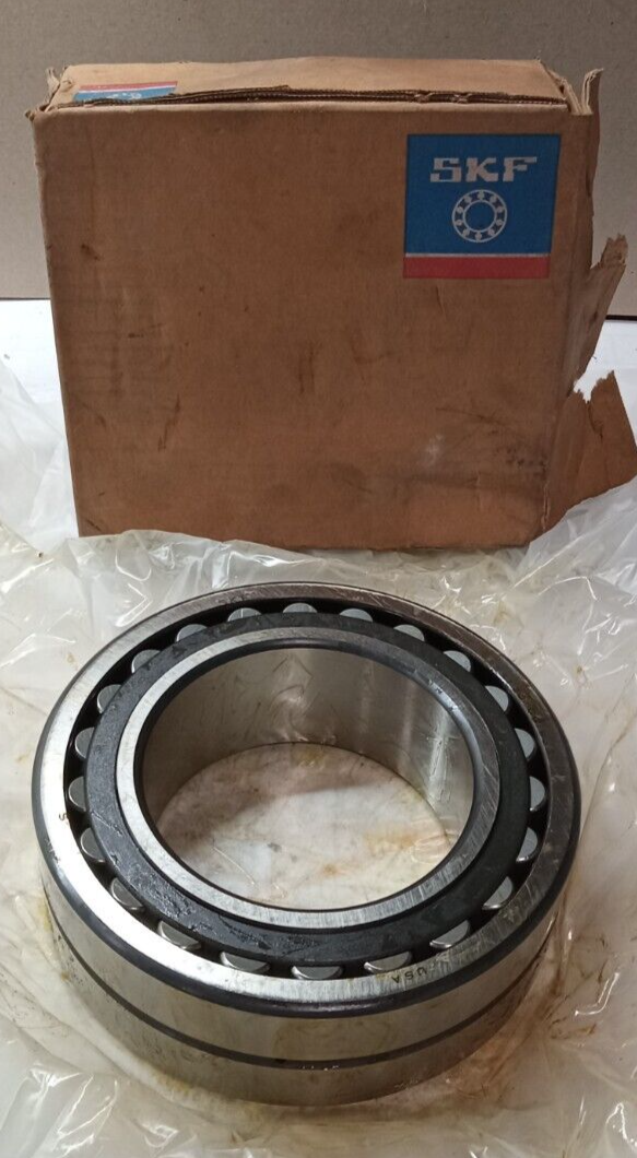 NEW SKF SPHERICAL ROLLER BEARING 100 MM BORE 165 MM OD 52MM W 23120 CC ...