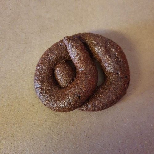 Fake Round Poo Dog Poop Poopy Turd Practical Joke Revenge Surprise ...