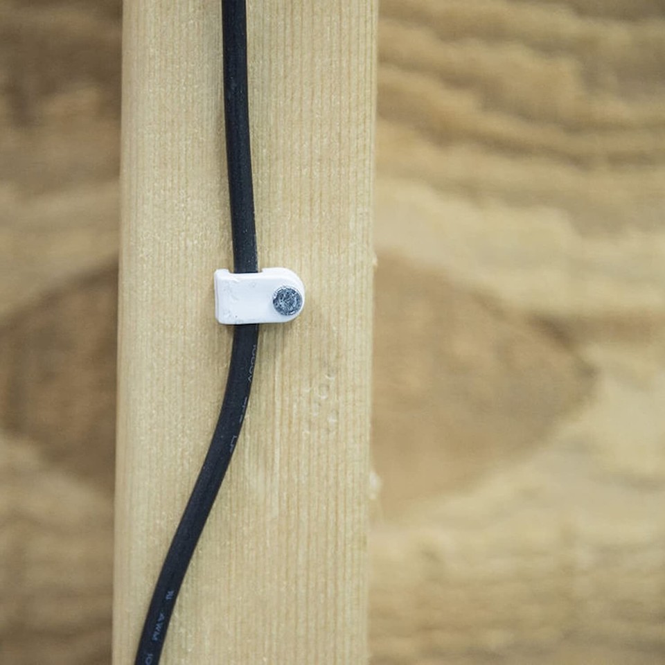 White-1/4" Coaxial Cable Staples-Made in USA! For Cat Data & RG Cables ...