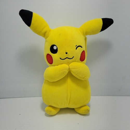 Pikachu (Pokémon) 8 Inch Plush Winking Hands Together EUC 889933952453 ...