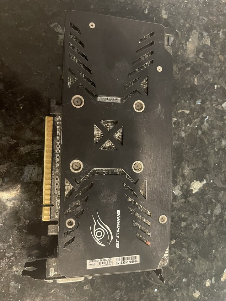 GIGABYTE AMD Radeon R9 380 4GB GDDR5 Graphics Card (GVR938G1GAMING4GD ...