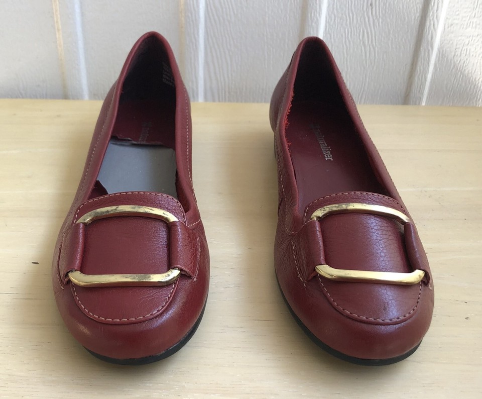 Naturalizer Womens Devona Buckle Flat Burgandy Leather Slip On Loafer ...
