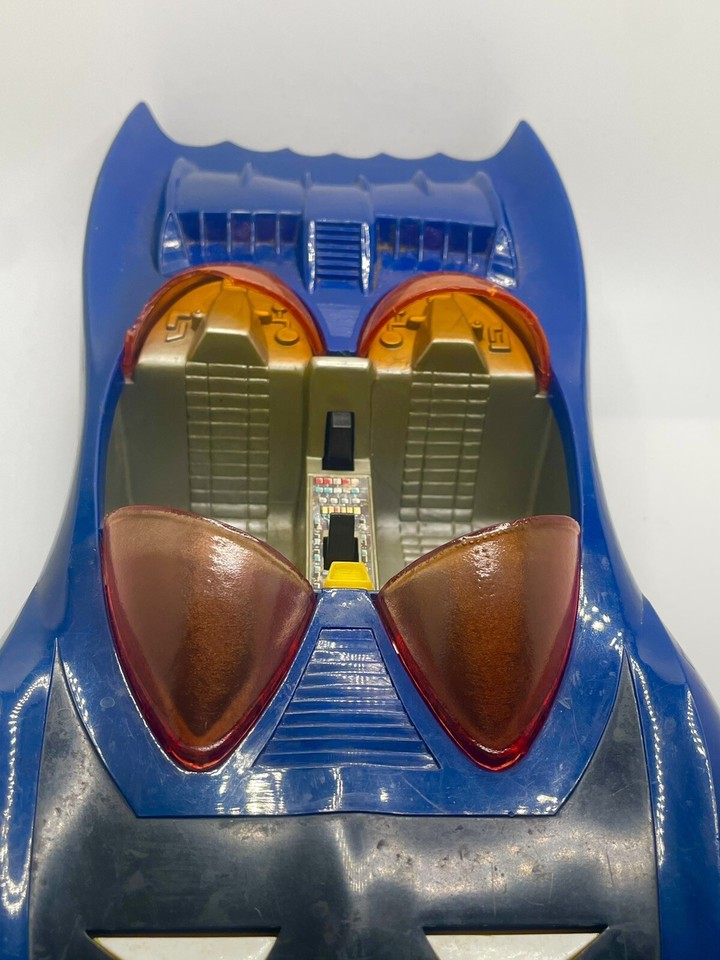 Vintage Kenner DC Super Powers Batmobile Front Windshields Set 1984 ...